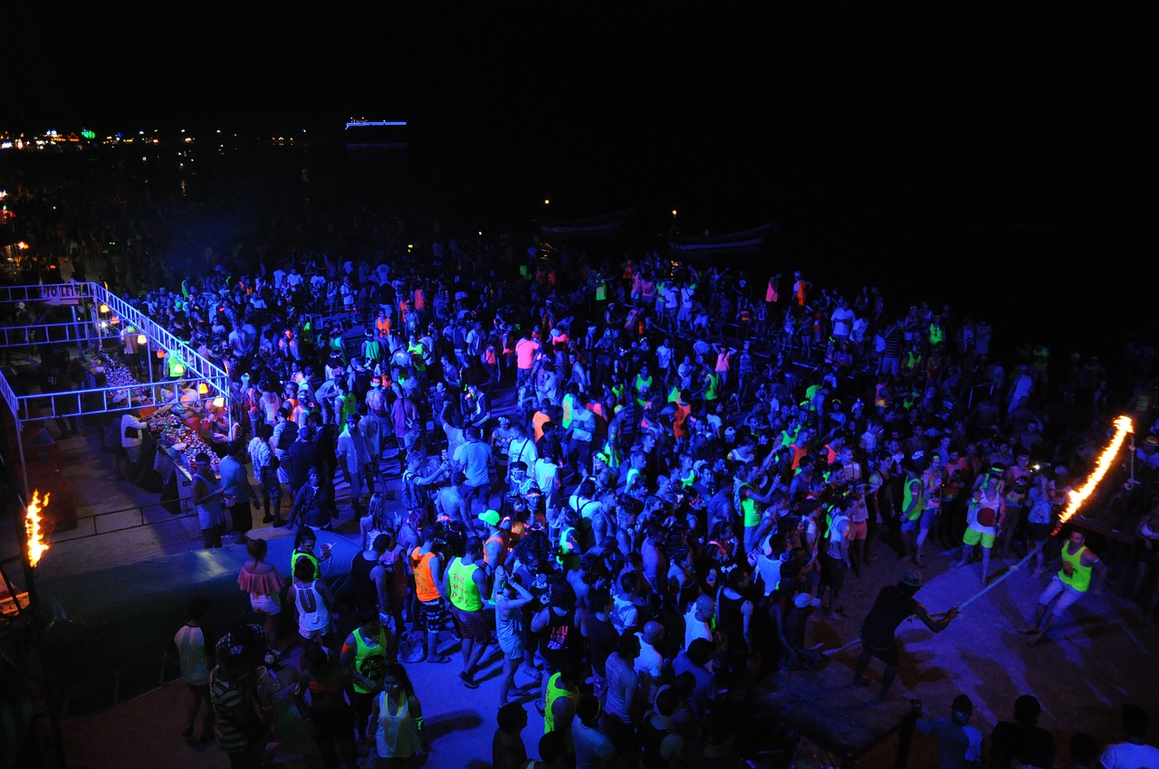 Festival & Party Tours 2025 - Gap Year World
